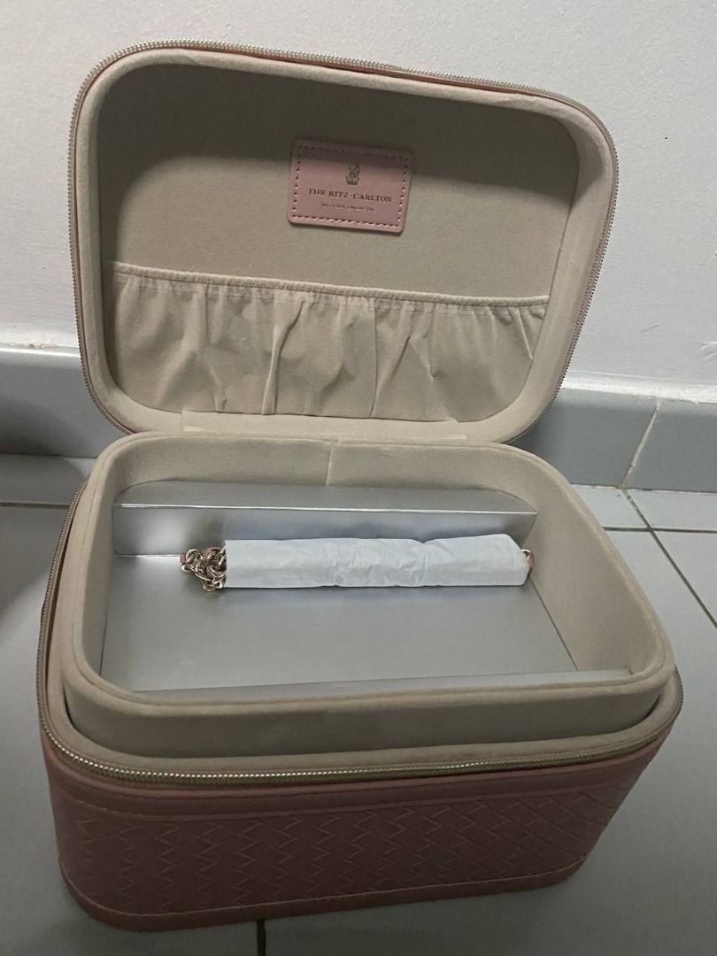 Ritz Carlton Mooncake box - Pink Vanity, Furniture & Home Living, Home ...