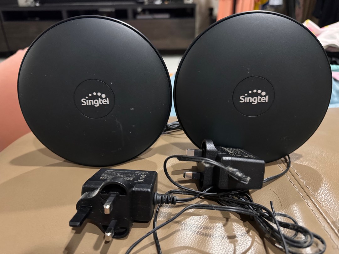 Singtel Wifi mesh 5 extender v2, Computers & Tech, Parts & Accessories ...