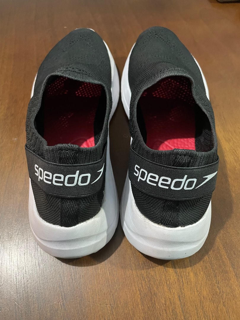Speedo Aqua Shoes, Women's Fashion, Footwear, Sneakers on Carousell