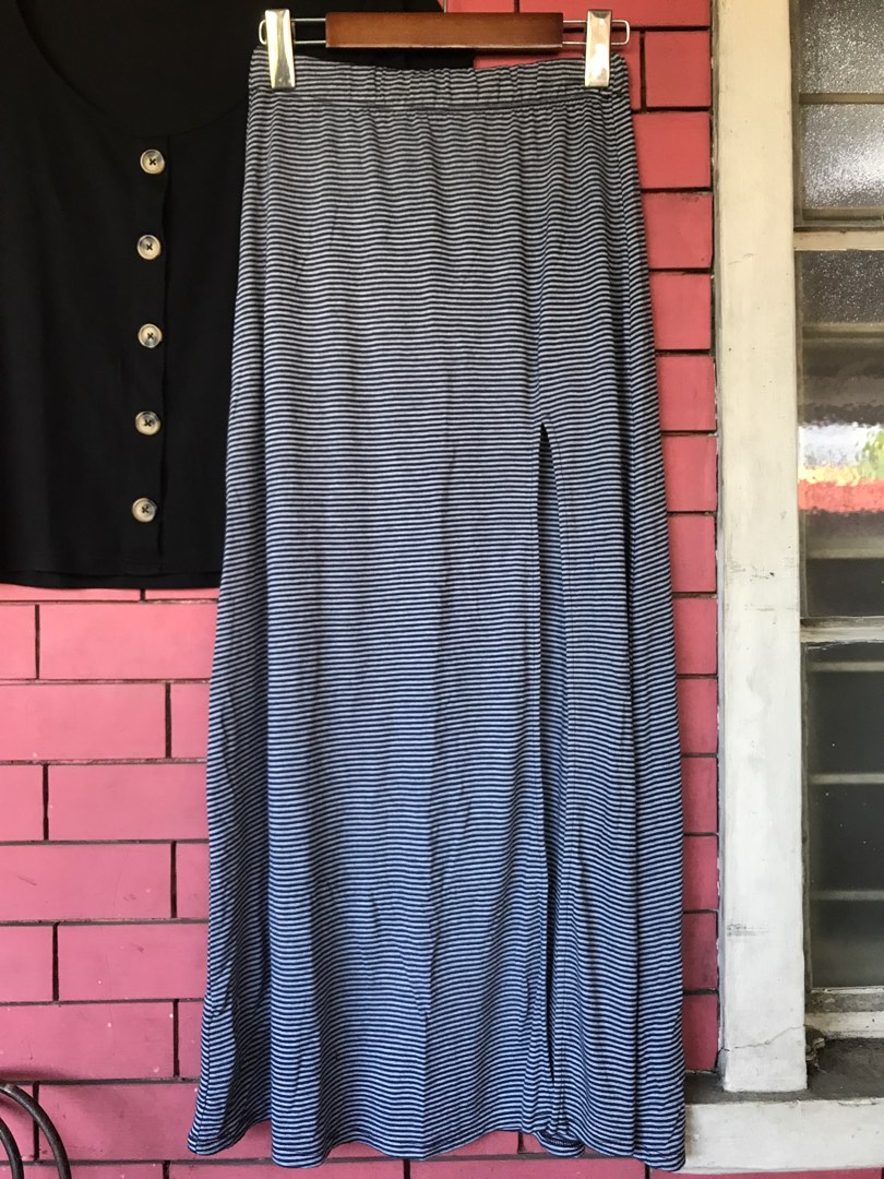 Splash brand stripe w slit longskirt, Women's Fashion, Bottoms, Skirts ...