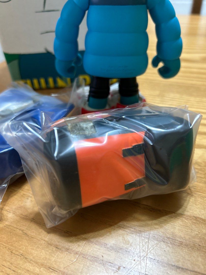 Sprite Twin Boy Figure Designed by Eric So last piece, 興趣及遊戲, 收藏品及紀念品 ...