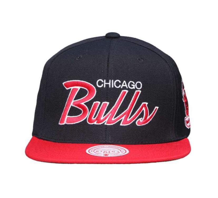Topi Mitchell & ness original Chicago Bulls, Fesyen Pria, Aksesoris ...