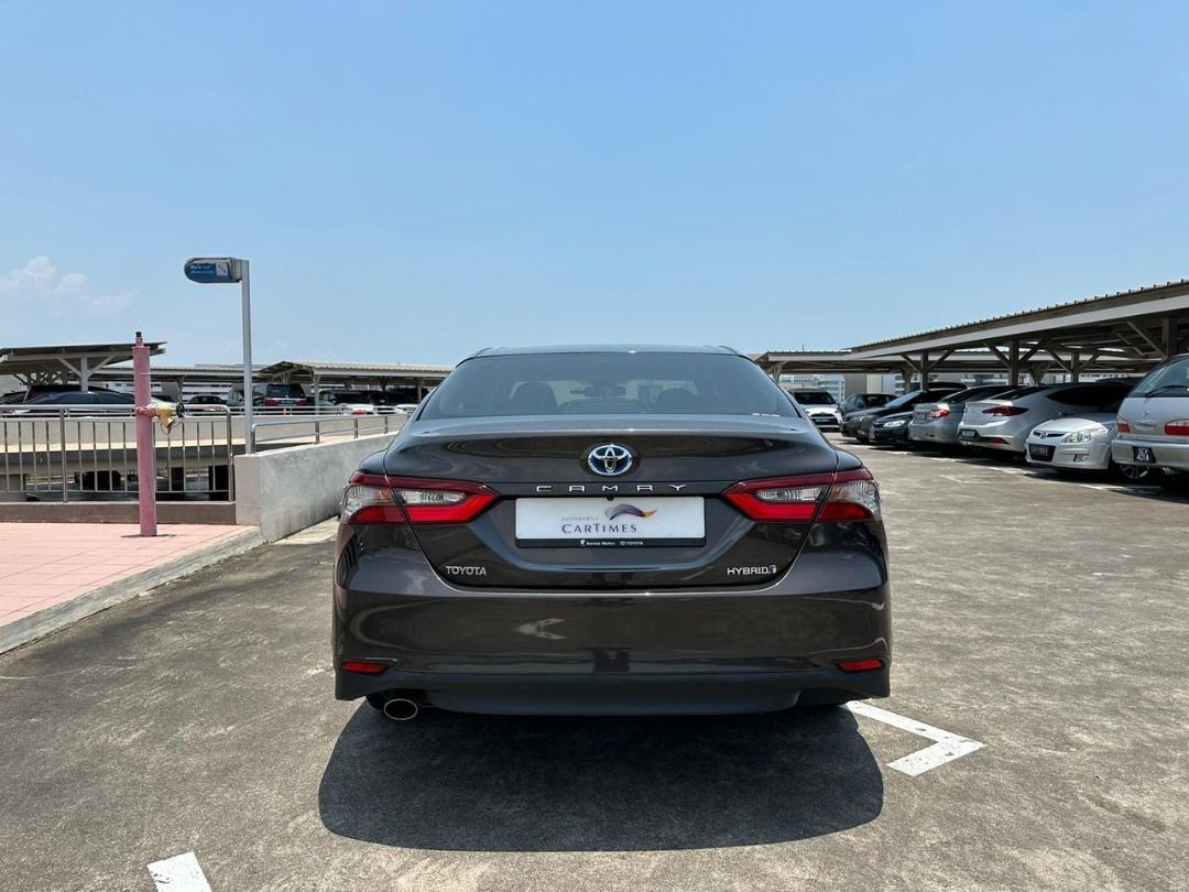 Toyota Camry Hybrid 2.5A Standard Auto, Cars, Used Cars on Carousell