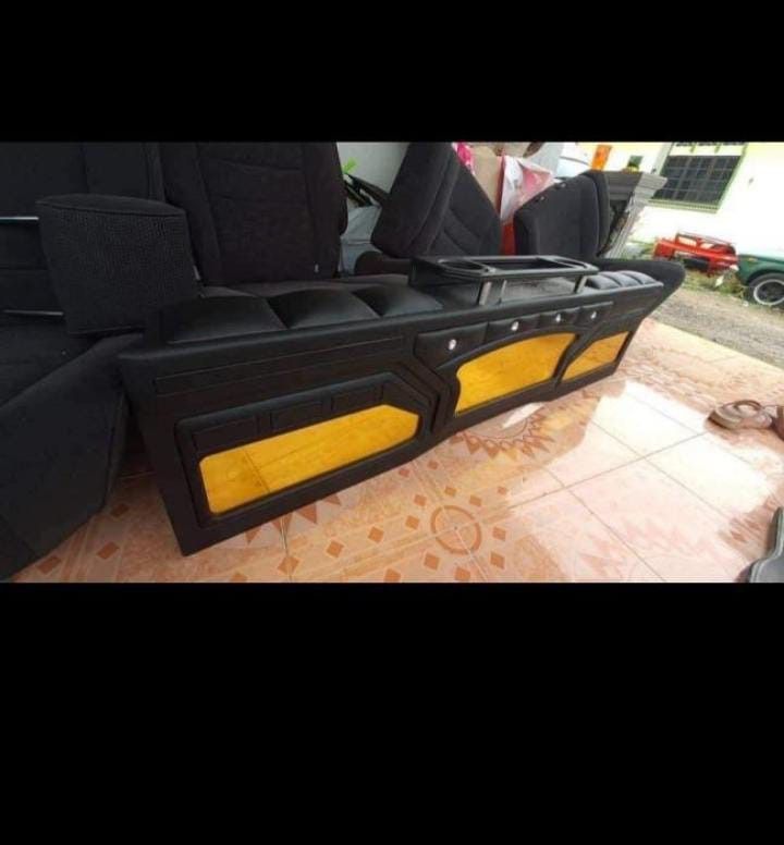 Toyota Hiace Rear Console, Car Accessories, Accessories on Carousell