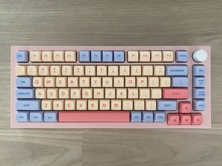 Thocky Custom Mechanical Keyboard, Computers & Tech, Parts ...