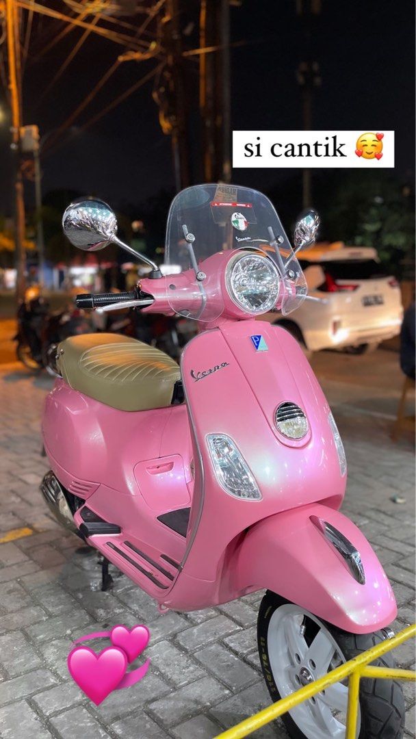 Vespa piaggio pink , Motor di Carousell