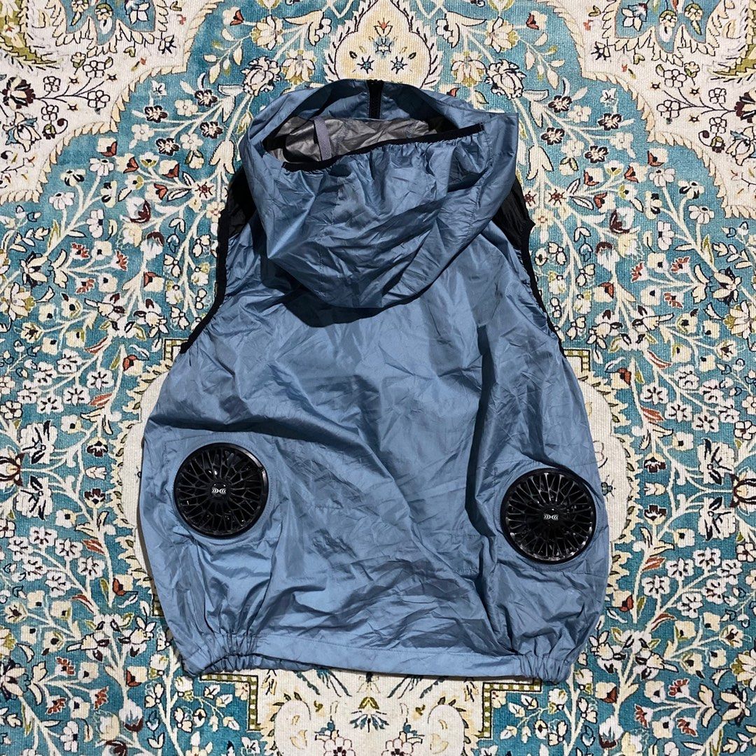 Vest running windcore air conditioned, Fesyen Pria, Pakaian , Atasan di ...