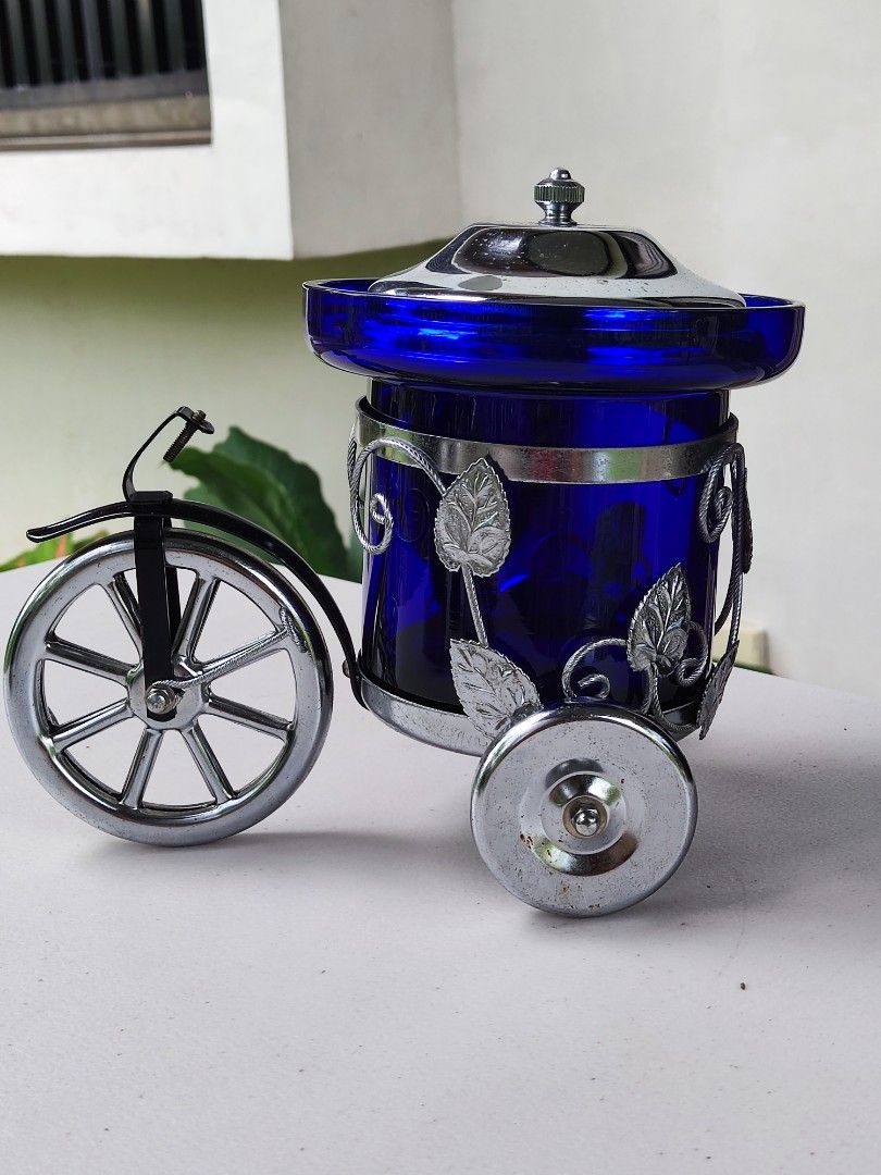Vintage Cobalt Blue Glass Canister Hobbies And Toys Memorabilia And Collectibles Vintage