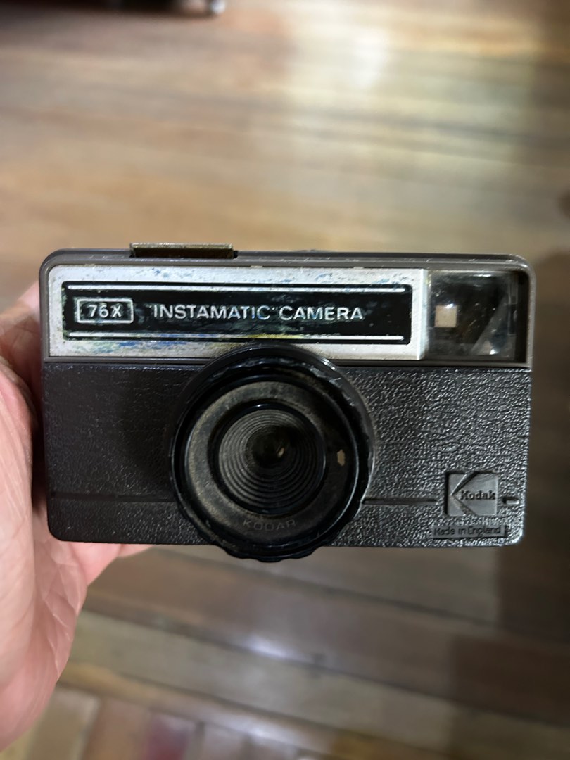 Vintage Kodak Instamatic Camera 76x, Photography, Cameras on Carousell