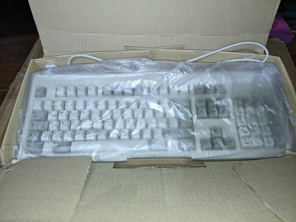 Vintage Mechanical Keyboard, Computers & Tech, Parts & Accessories ...