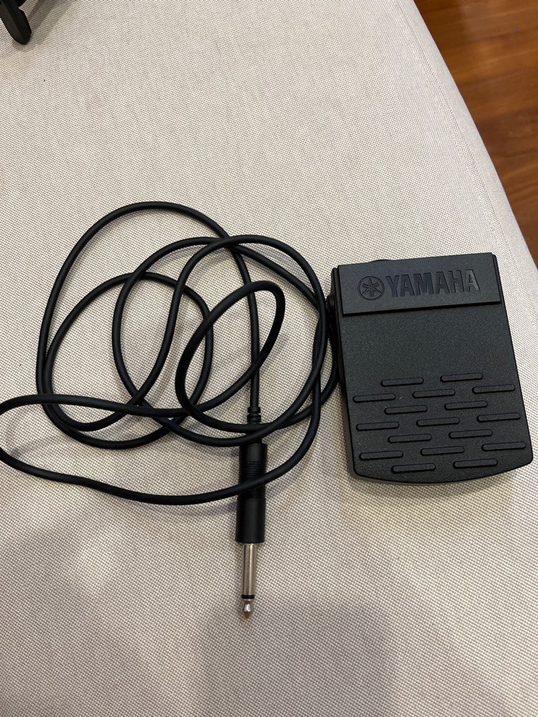 Yamaha FC-5 sustain pedal, Hobbies & Toys, Music & Media, Musical Instruments on Carousell