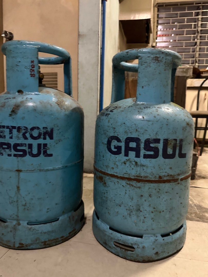 2 Petron Gasul, Furniture & Home Living, Kitchenware & Tableware ...