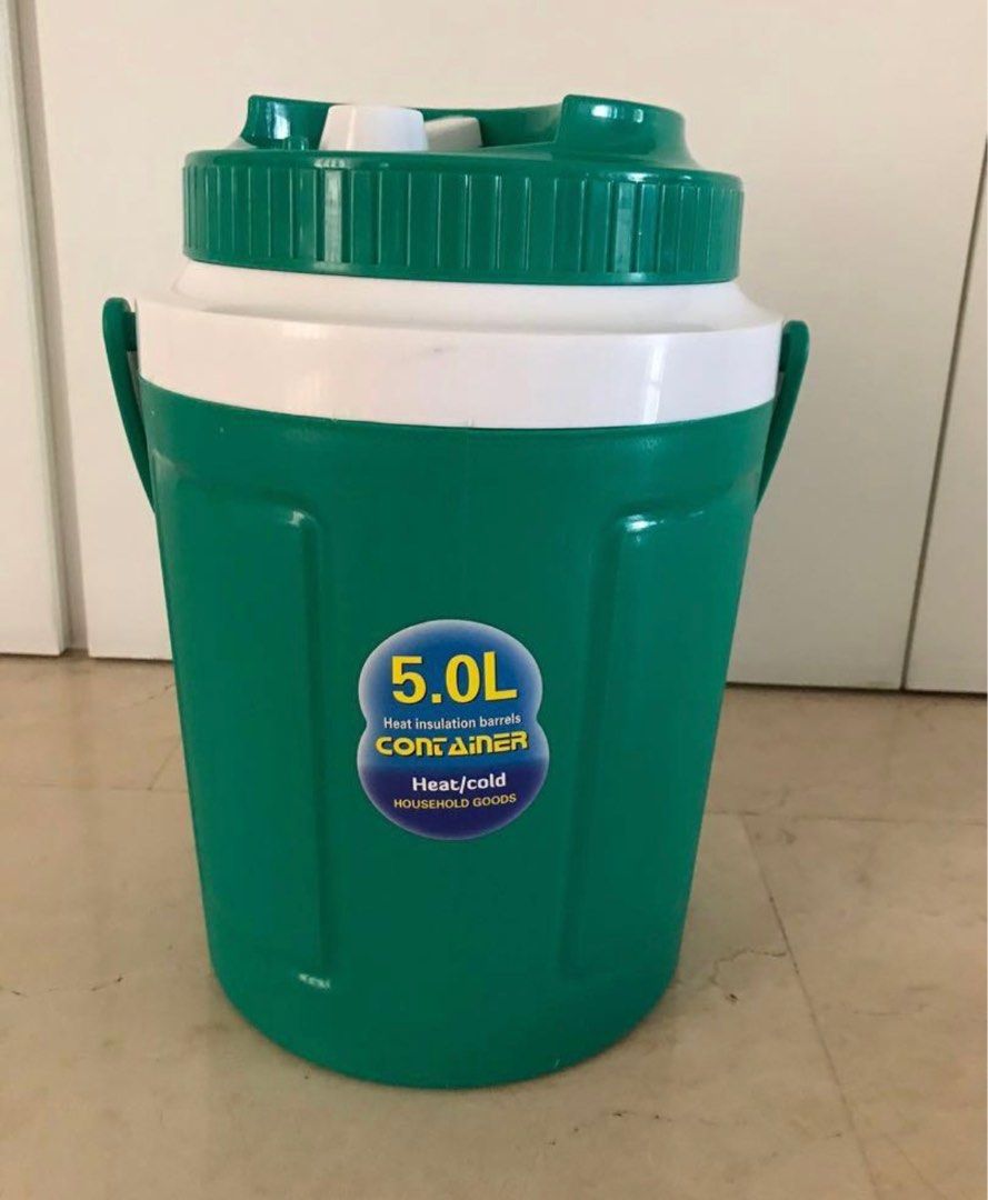 ^ 5 - liter Hot / Cold Container, Sports Equipment, Other Sports ...