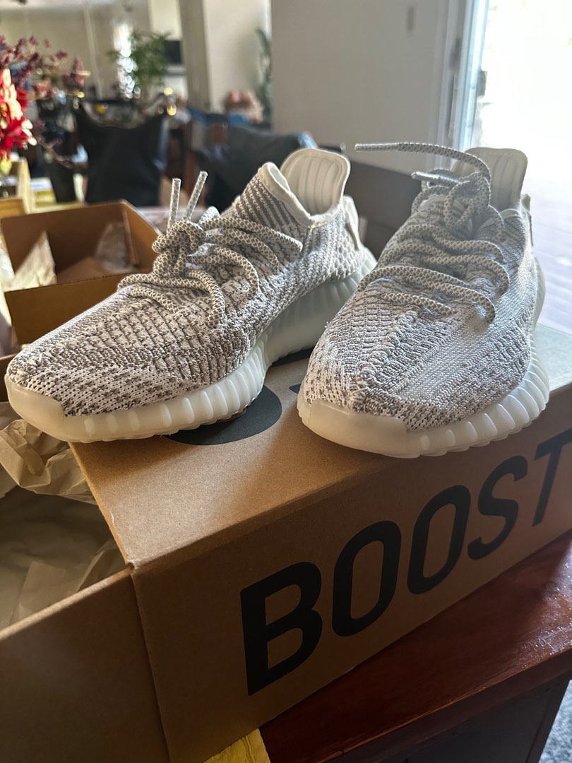Adidas Yeezy Boost 350 V2 Static, Men's Fashion, Footwear, Sneakers on ...