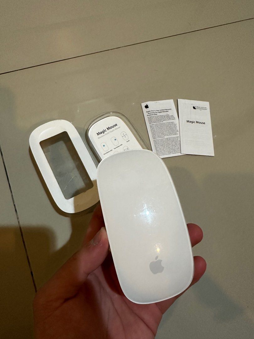 Apple Magic Mouse, Elektronik, Bagian Komputer & Aksesoris di Carousell