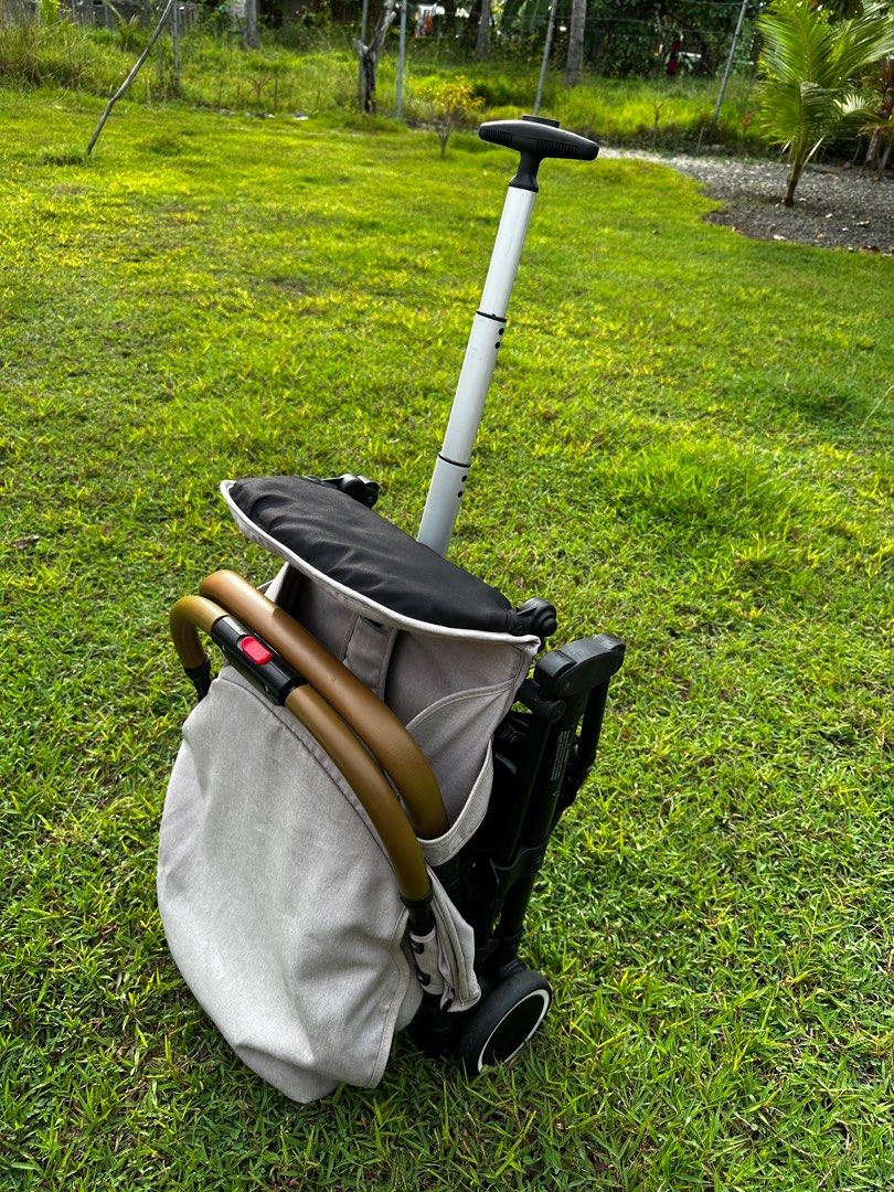 Apruva Trek Stroller with Car Seat, Babies & Kids, Going Out, Strollers ...