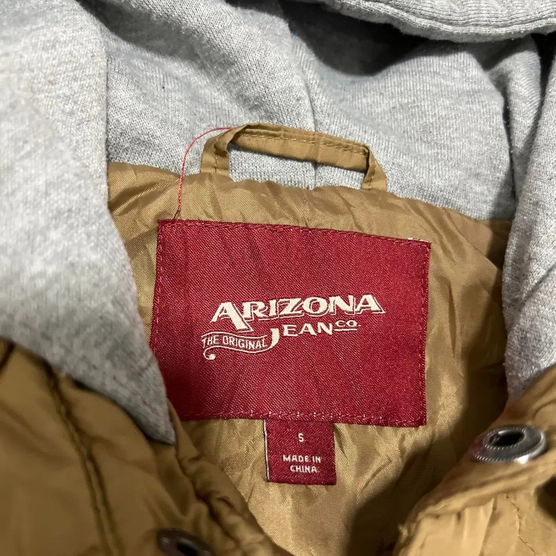 Arizona Jeans Puffer Jacket with Hood, Men's Fashion, Coats, Jackets ...