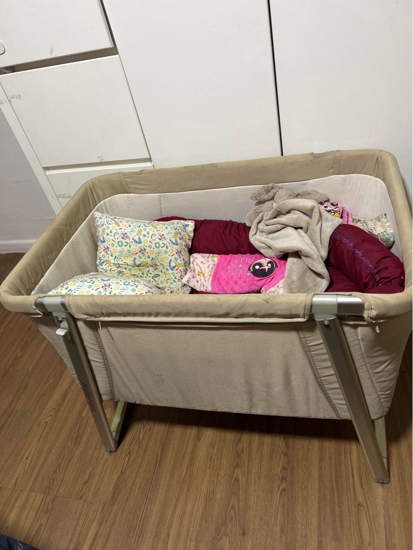 babyhome bassinet, Babies & Kids, Baby Nursery & Kids Furniture, Cots ...