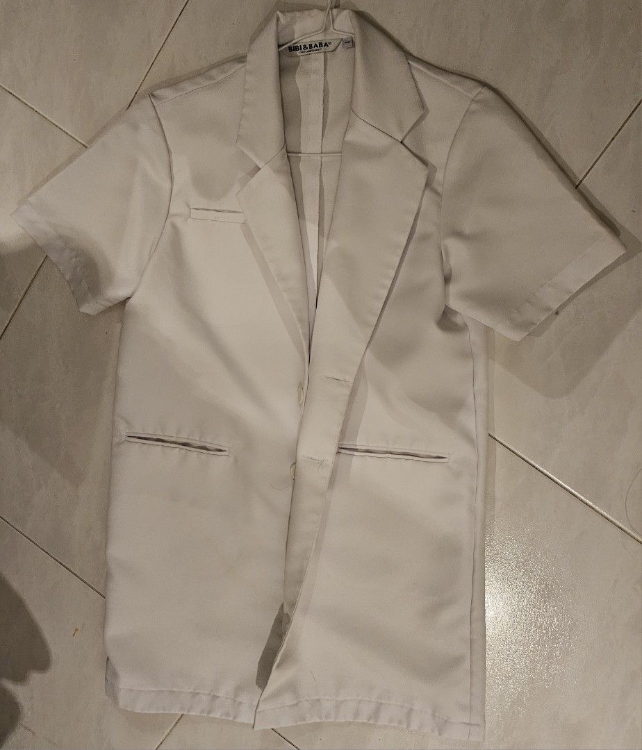 BIBI & BABA Lab Coat XS, Women's Fashion, Coats, Jackets and Outerwear ...