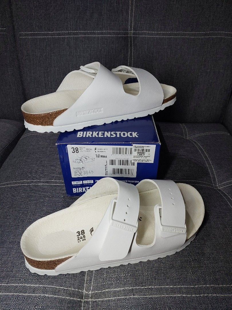 Birkenstock Arizona Triple White, Women's Fashion, Footwear, Slippers ...