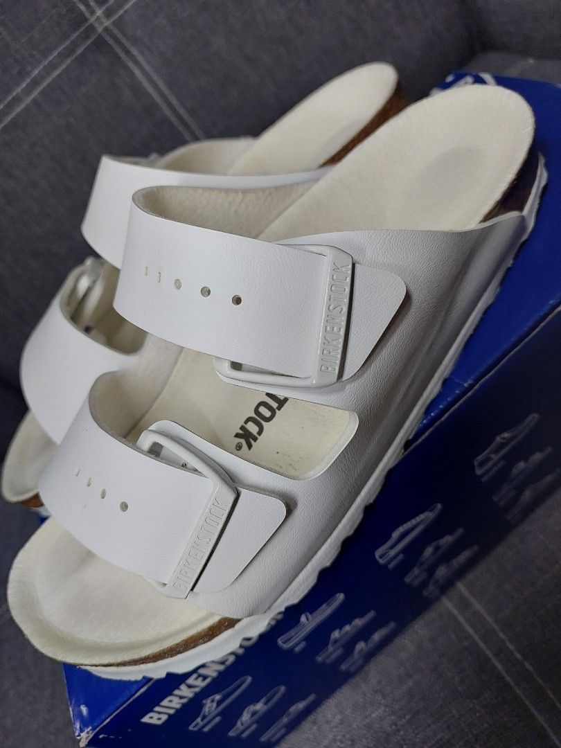 Birkenstock Arizona Triple White, Women's Fashion, Footwear, Slippers ...