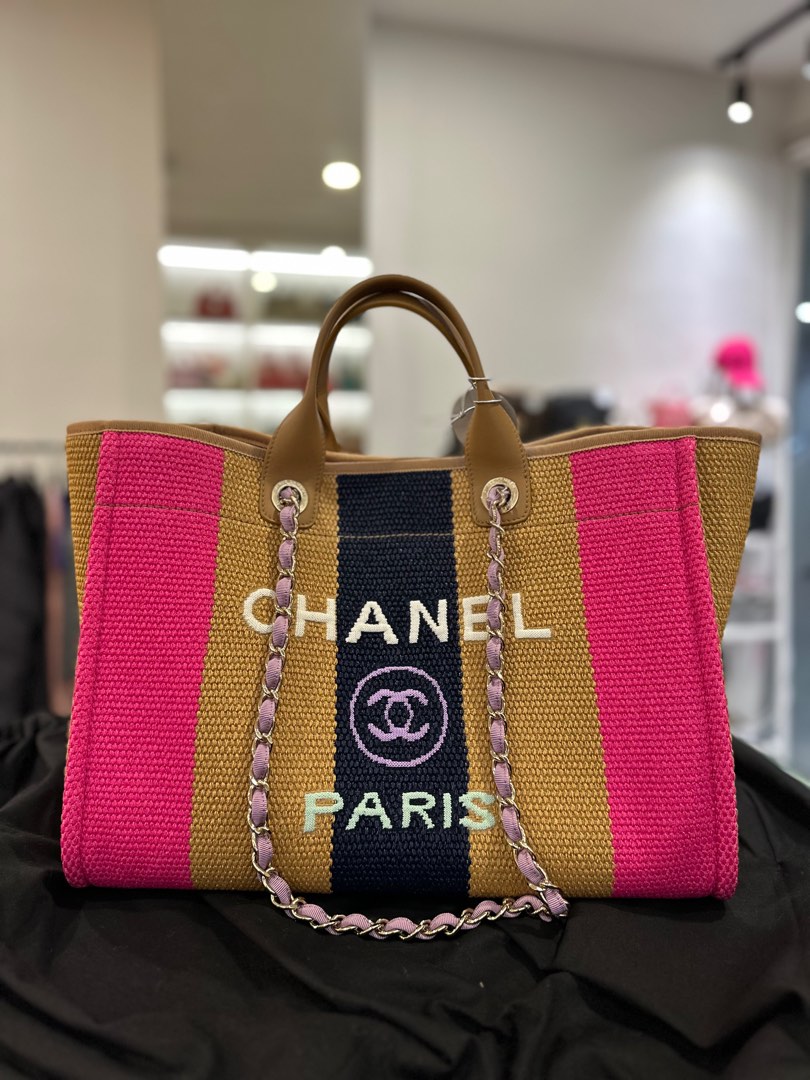 Chanel beach bag 30 cm., Women's Fashion, Bags & Wallets, Beach Bags on ...