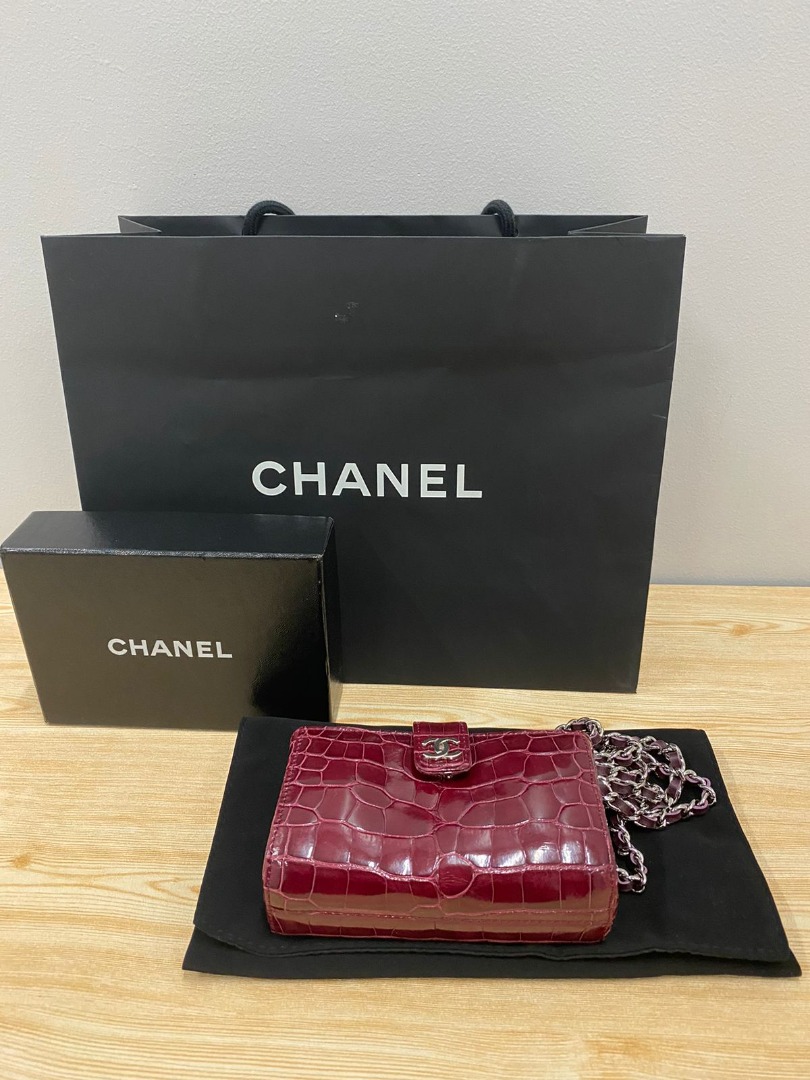 CHANEL CROCODILE CHAIN BAG, Luxury, Bags & Wallets on Carousell