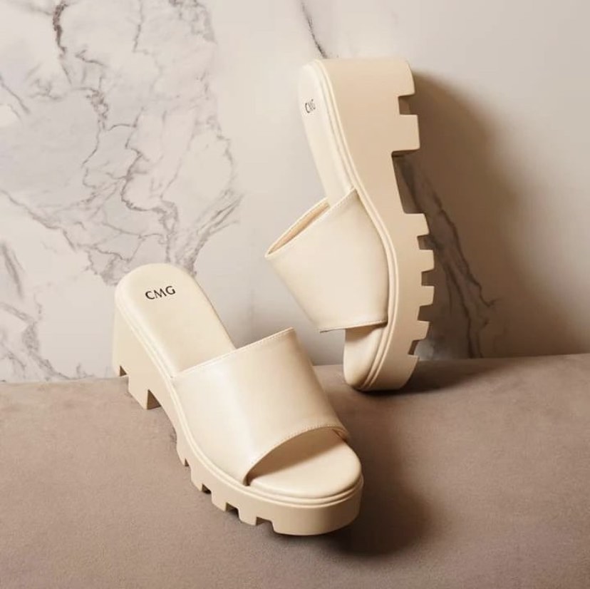 CMG shoes, Women's Fashion, Footwear, Wedges on Carousell