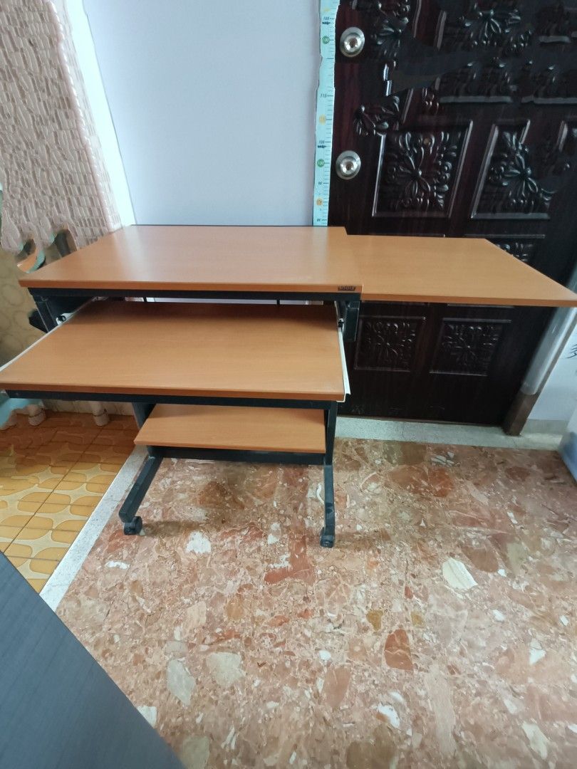 Computer Table, Furniture & Home Living, Furniture, Tables & Sets on ...