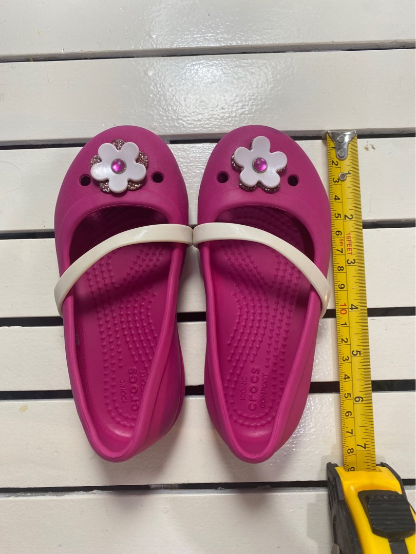 Crocs Girl Shoes C9, Babies & Kids, Babies & Kids Fashion on Carousell