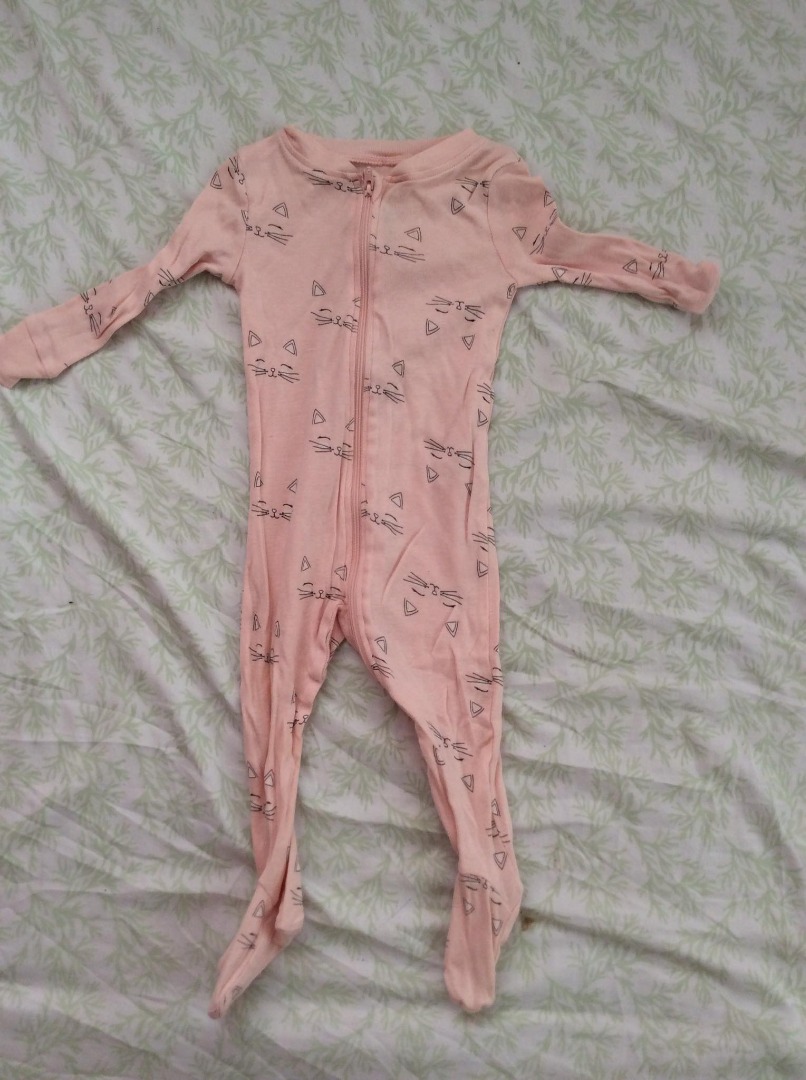 DIP frogsuit, Babies & Kids, Babies & Kids Fashion on Carousell