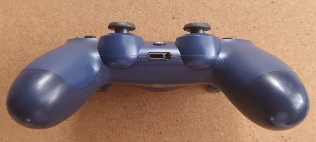 DualShock 4 Midnight Blue (w/ box, original), Video Gaming, Video Game ...