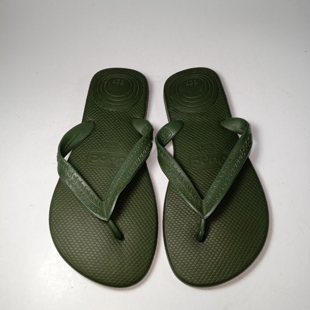 Dupe original Brazilian sandal 33 size kids shoes, Bayi & Anak, Lainnya ...
