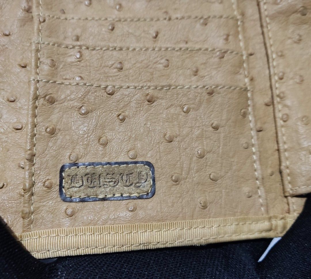 Dusty Ostrich Skin Embossed Wallet, Women's Fashion, Bags & Wallets ...