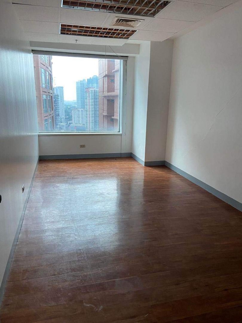 For Rent: Makati Office Exportbank Plaza - Fully Fitted 284sqm ...
