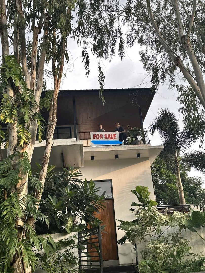 For Sale: 3-Storey House and Lo w/view of Mt Makiling, Calamba Laguna ...