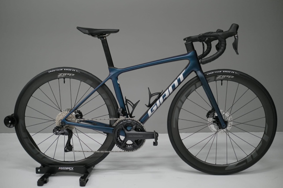 Giant TCR Advanced Pro Disc Frame 2023 (Size: XS), Sports Equipment ...