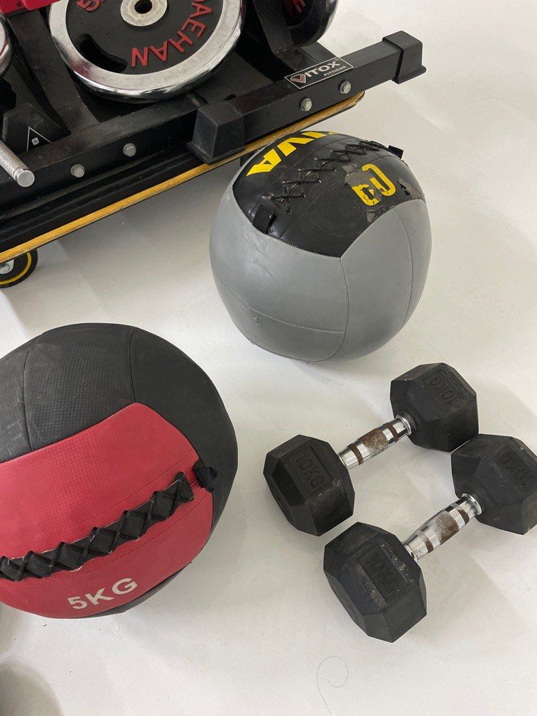 Gym/Boxing/Weights Equipment, Sports Equipment, Exercise & Fitness ...