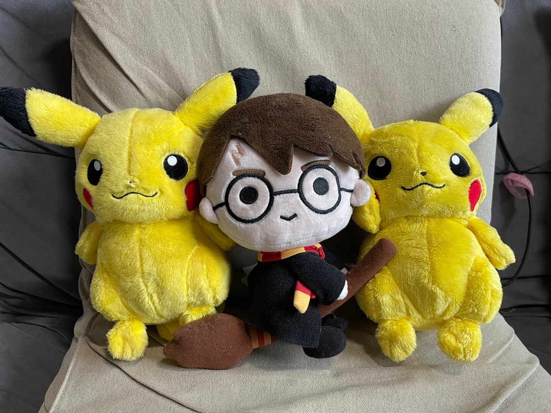 Harry Potter and Pikachu Changi Airport Limited Edition with Winnie The ...