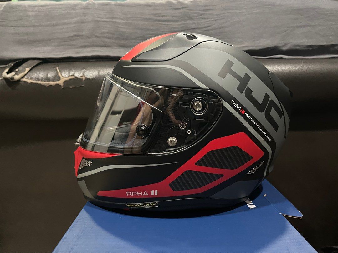 HJC Rpha 11 Saravo Size M, Motorcycles, Motorcycle Apparel on Carousell