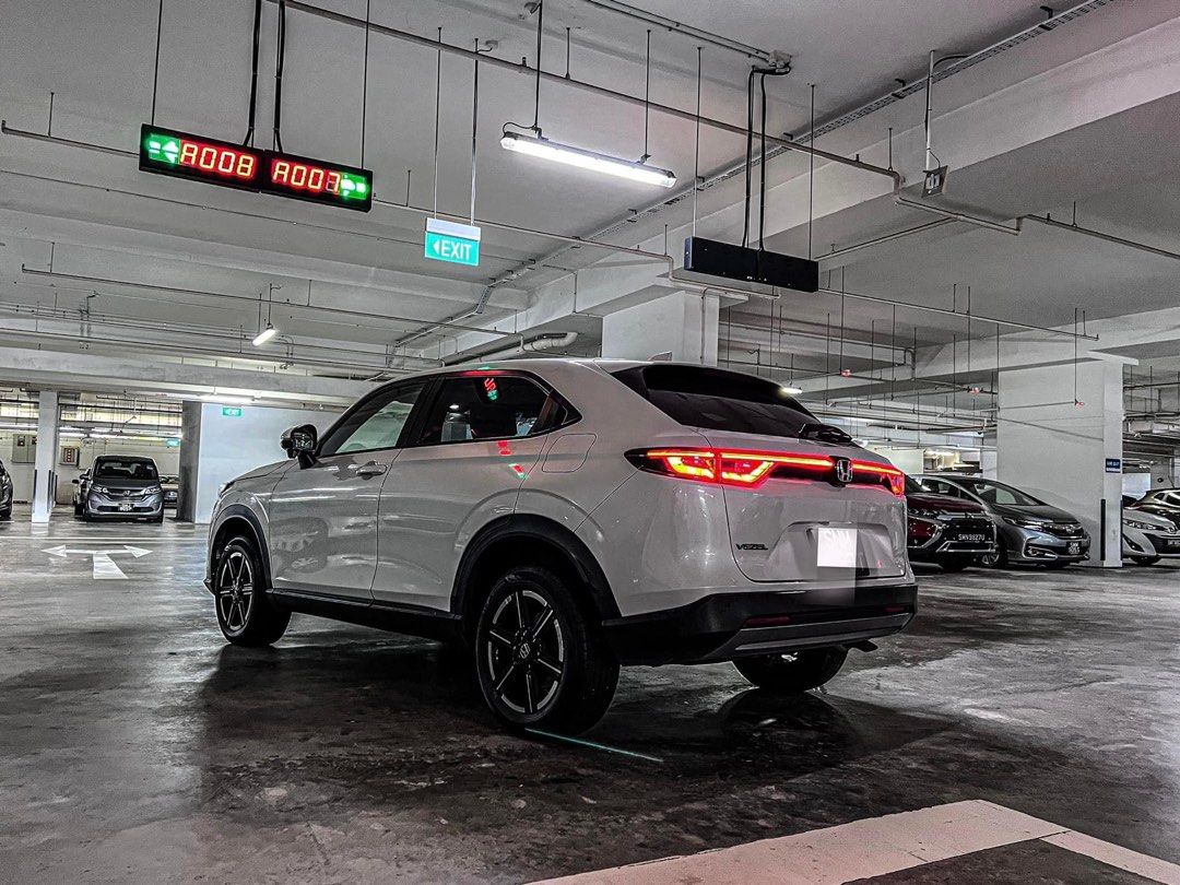 Honda Vezel 1.5G Facelift Auto, Cars, Used Cars on Carousell