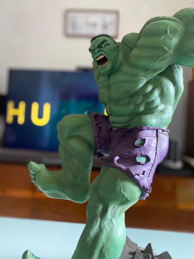 Hulk comiquette statue, Hobbies & Toys, Toys & Games on Carousell
