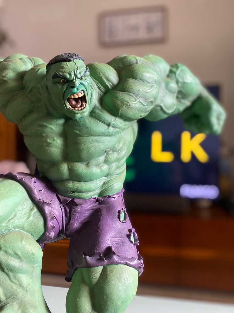 Hulk comiquette statue, Hobbies & Toys, Toys & Games on Carousell