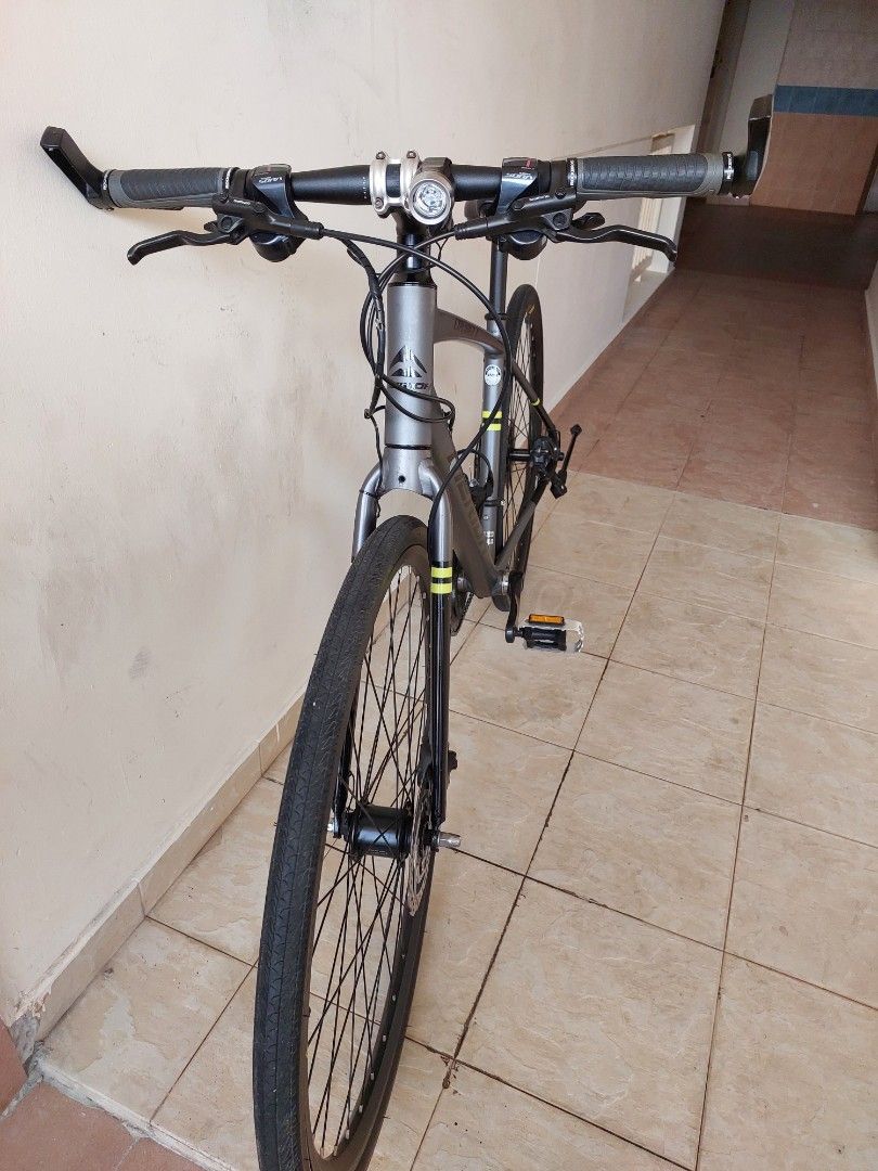 Hybrid road bike Merida Explorer X, Sports Equipment, Bicycles & Parts ...