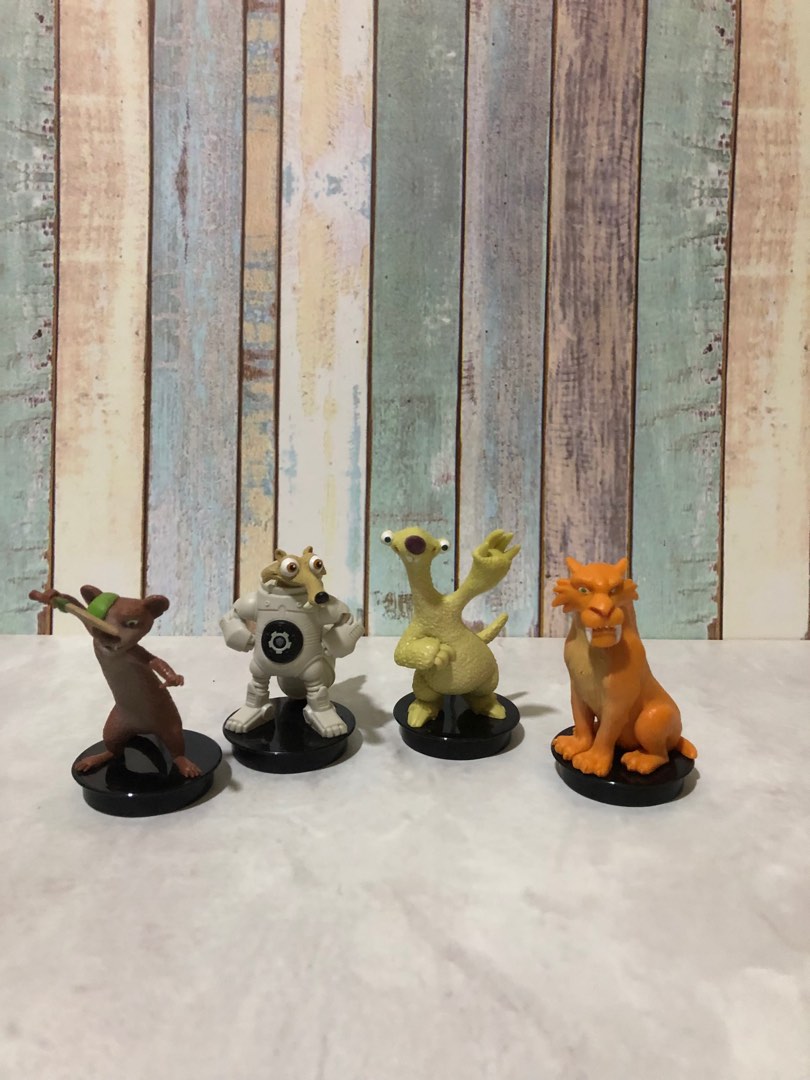 Ice Age Figurine, Toys & Collectibles, Mainan di Carousell