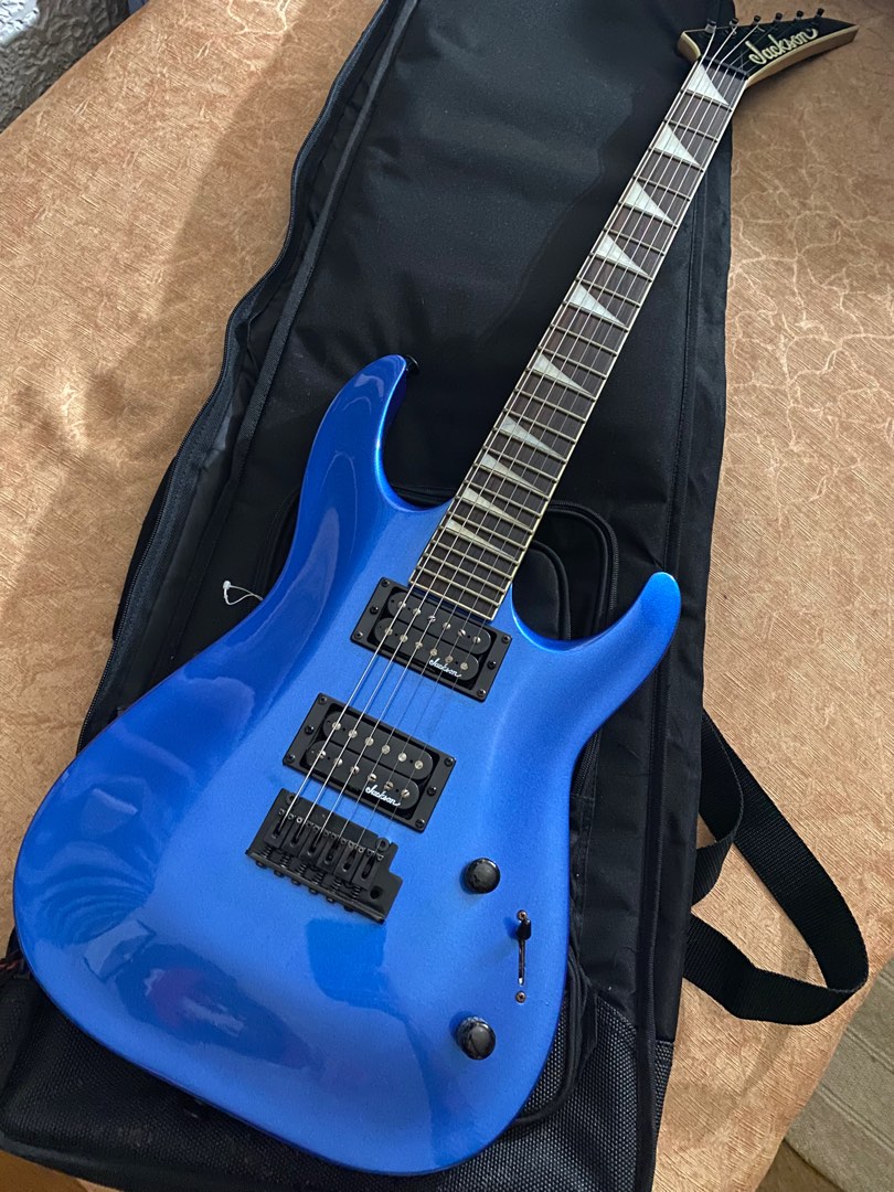 Jackson Dinky Arch Top JS22, Hobbies & Toys, Music & Media, Musical ...