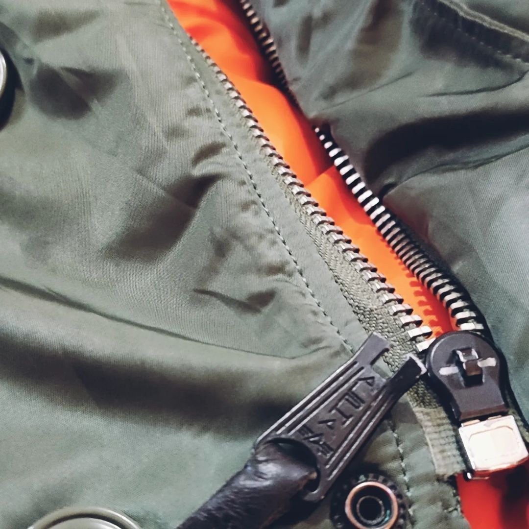 Jaket parka alpha industries N3B, Fesyen Pria, Pakaian , Lainnya di Carousell