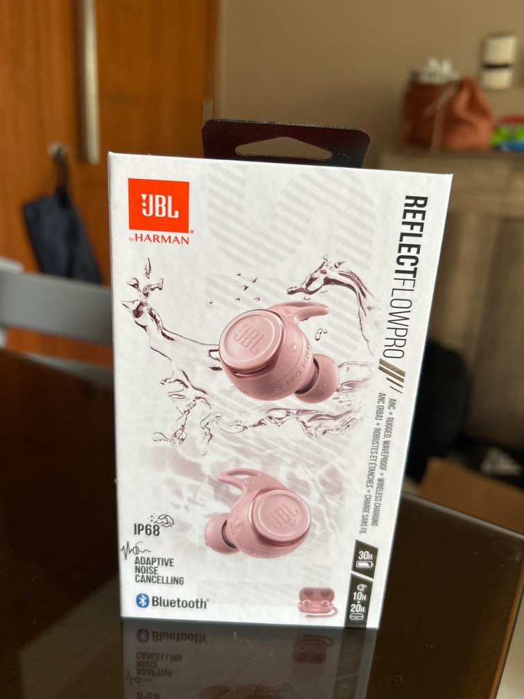 JBL Reflect Flow Pro, Audio, Earphones on Carousell