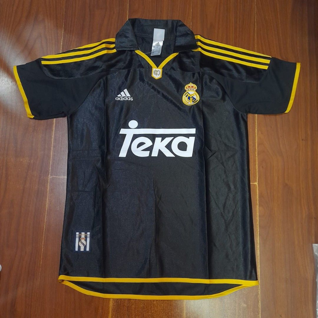Jersey Real Madrid Teka, Olah Raga, Baju Olahraga di Carousell