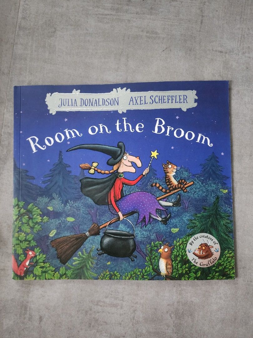 Julia Donaldson Room on the Broom, Hobbies & Toys, Books & Magazines ...